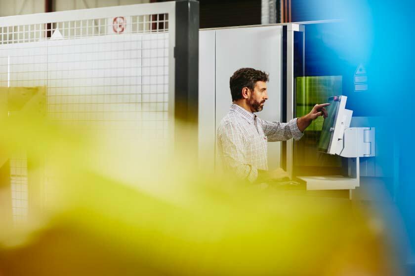 Working as a cnc operator: your tasks, salary, opportunities and career ...